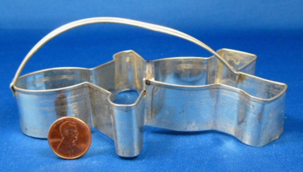 Christmas Gingerbread Man Tin Cookie Cutter Hand Made With Strap Handl ...