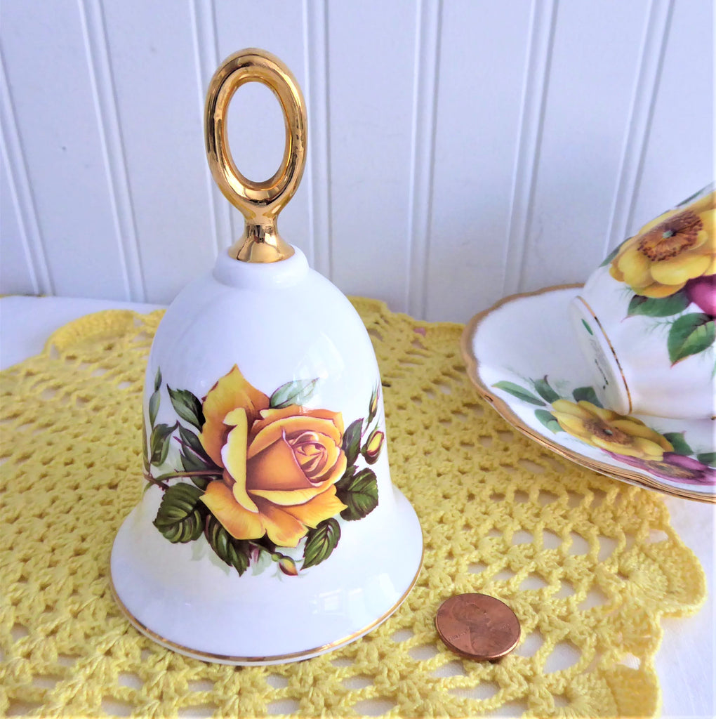 Diorama Rose Yellow Rose Hostess Bell England 1970s Bone China Danbury ...