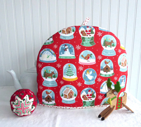 Christmas Snow Globes Tea Cozy Padded Tea Cosy Ulster Large Polka Dot ...