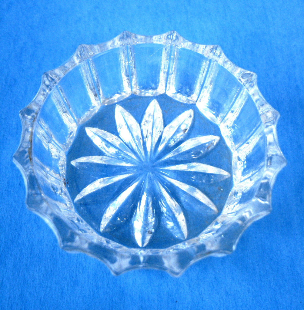Open Salt Salt Dish Paneled Star Bottom Individual Clear 1950s USA Sal ...